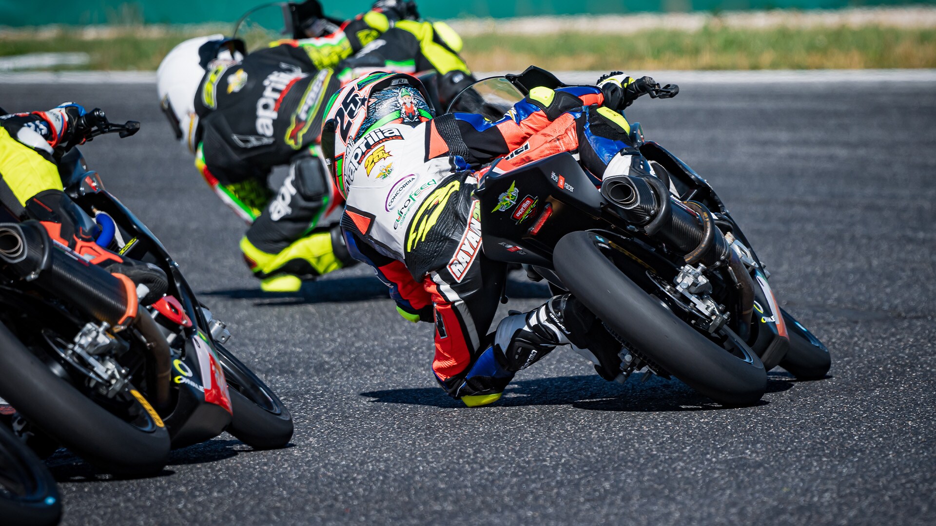 Aprilia Sport Production: Italian Speed Championship | Aprilia EN