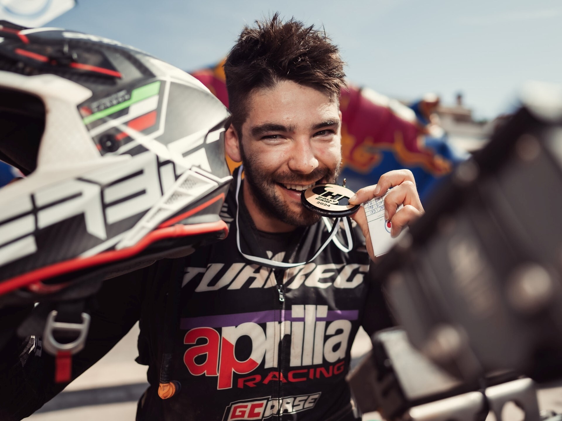 APRILIA TUAREG RACING IS UNSTOPPABLE AT THE HELLAS RALLY RAID | Aprilia SG