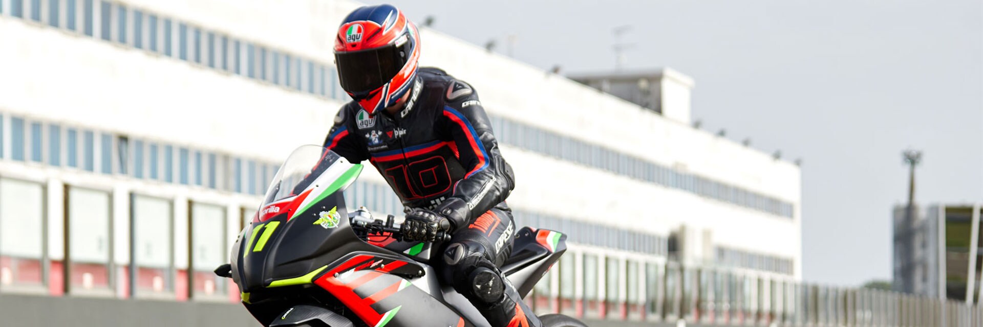 Aprilia: Italian premium motorcycles and scooters. Official site