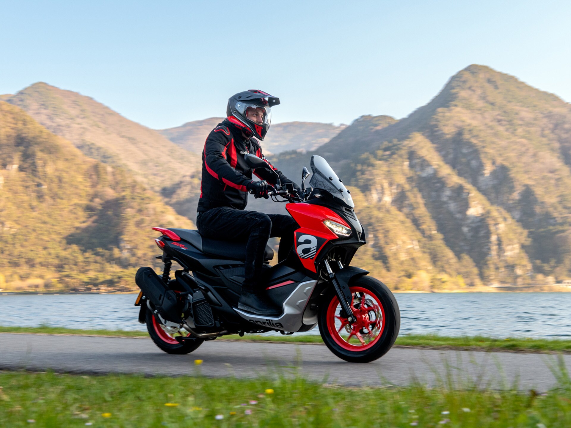 SR GT: Descubre Todos los Modelos | Aprilia ES