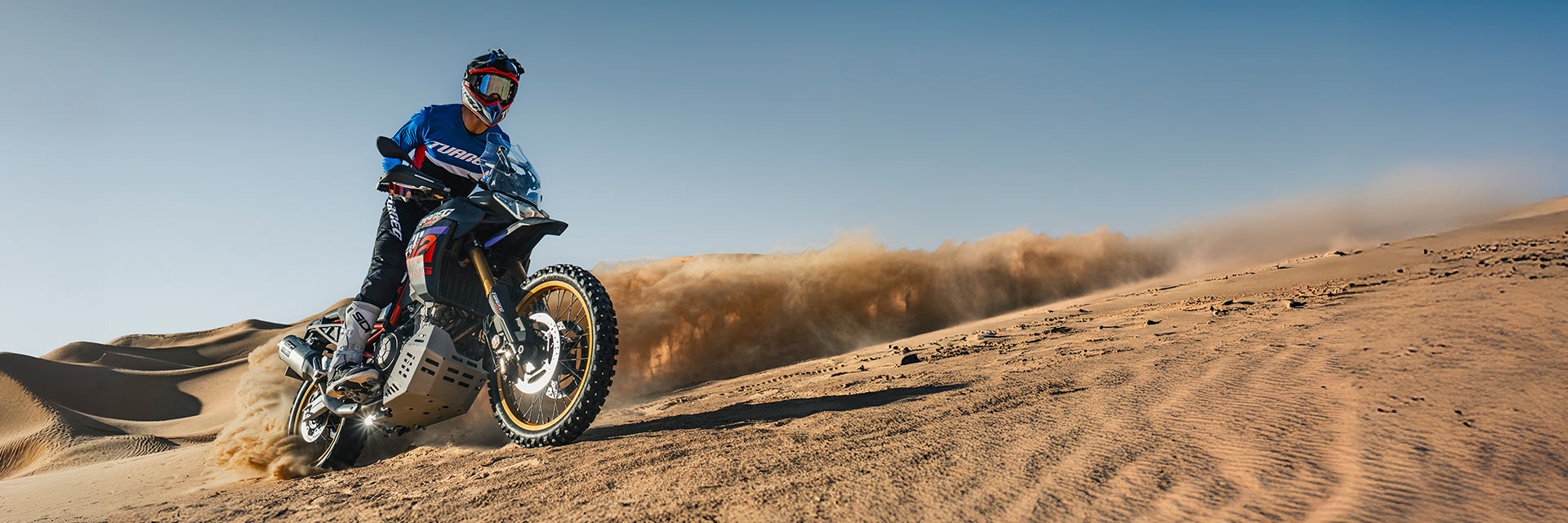 Adventure & Off-road Apparel | Aprilia GR