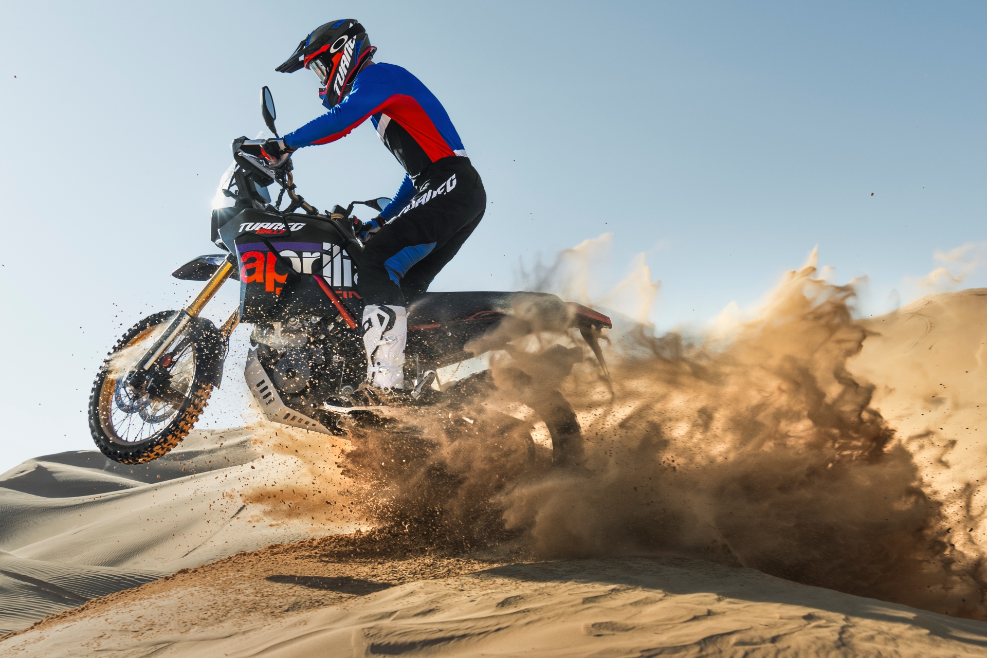 Adventure & Off-road Apparel | Aprilia GR