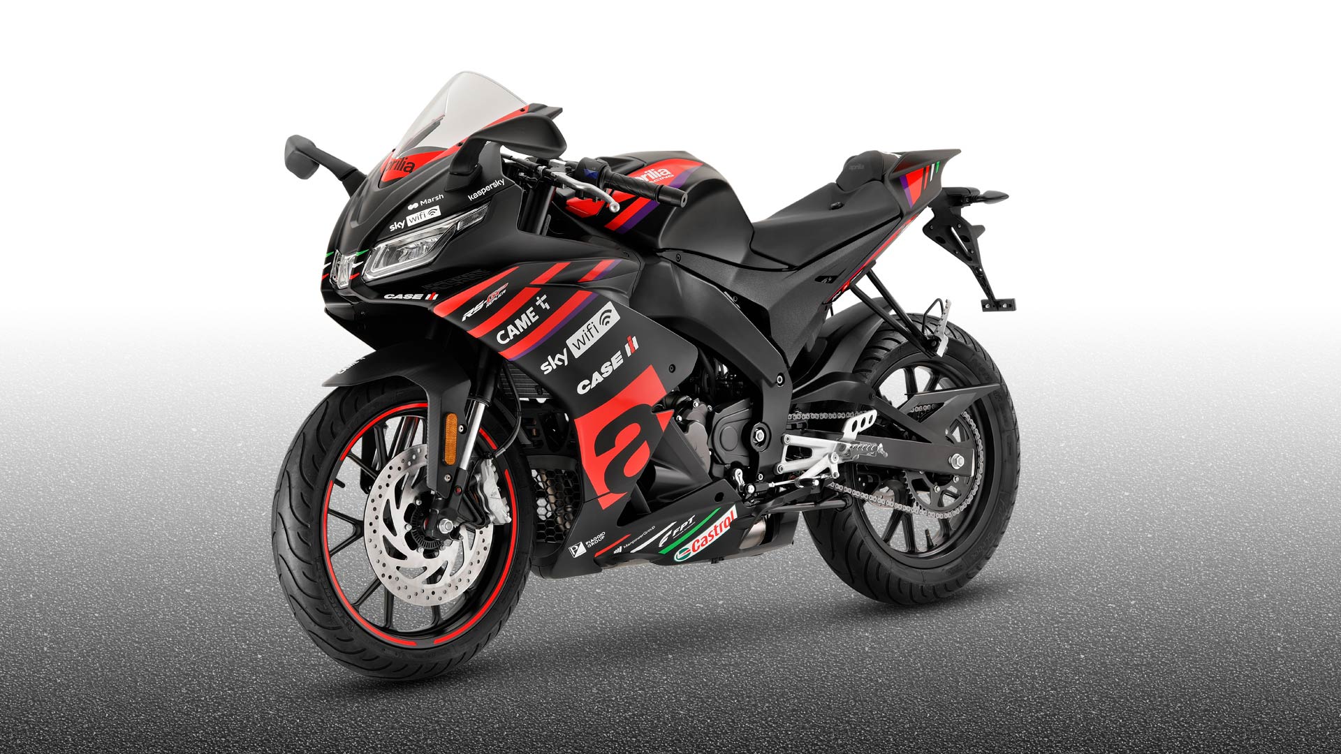 APRILIA @SALON DU DEUX-ROUES | LYON