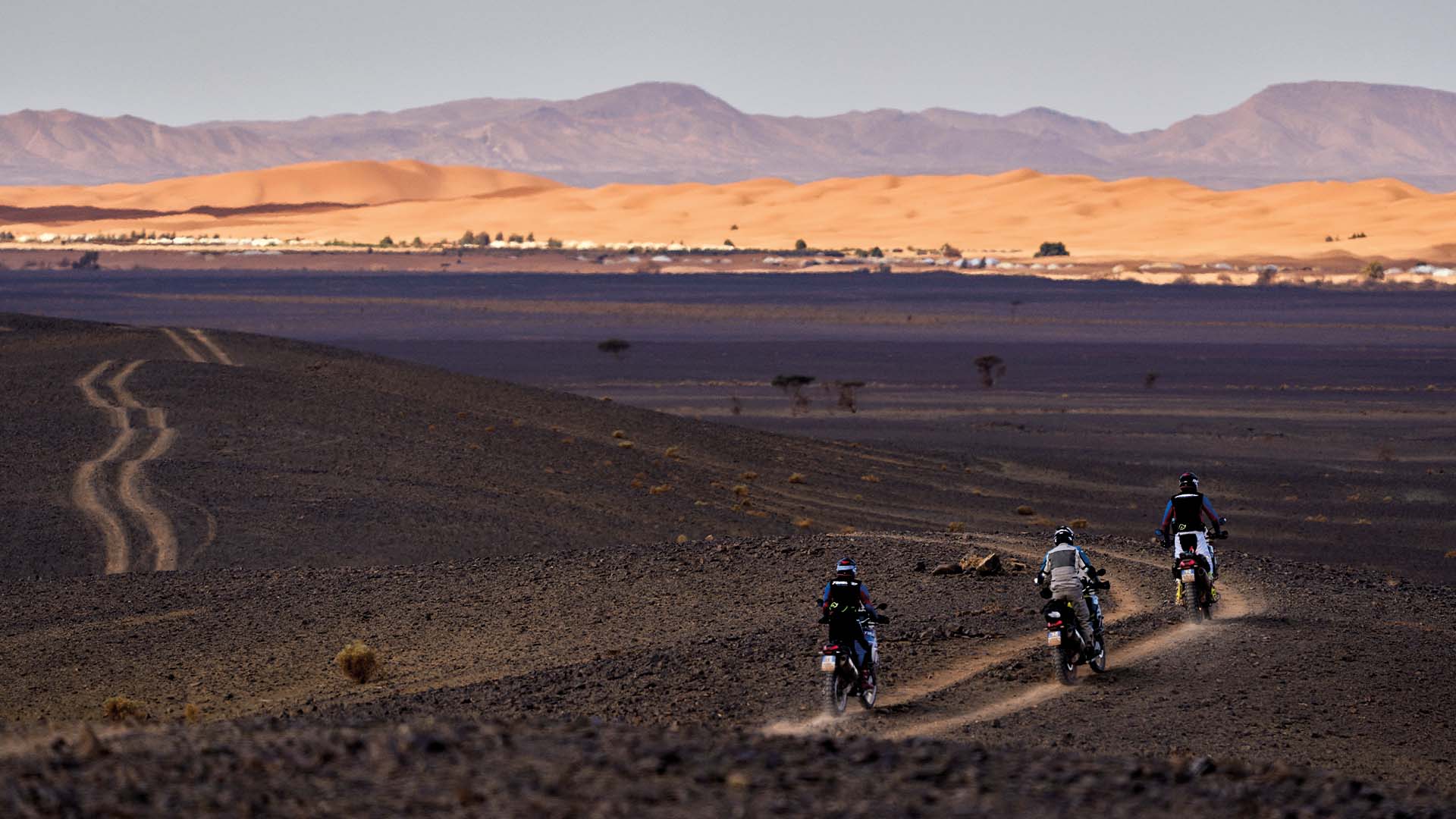 SET OFF ON ADVENTURE WITH A TUAREG EXPERIENCE| Aprilia ID